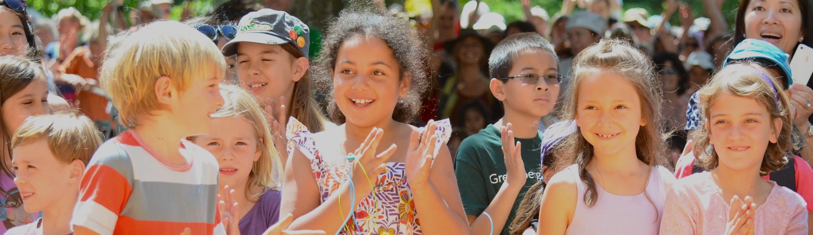 Clapping banner | Wake Up Schools